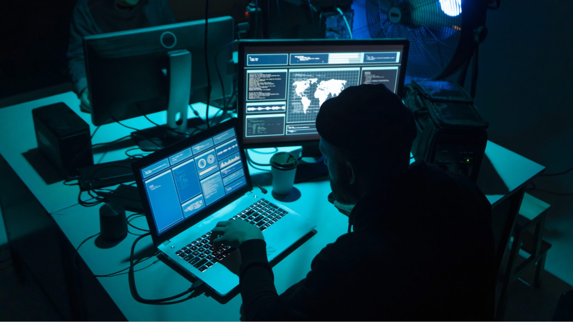 Las estafas por internet representan más del 80% de los ciberdelitos