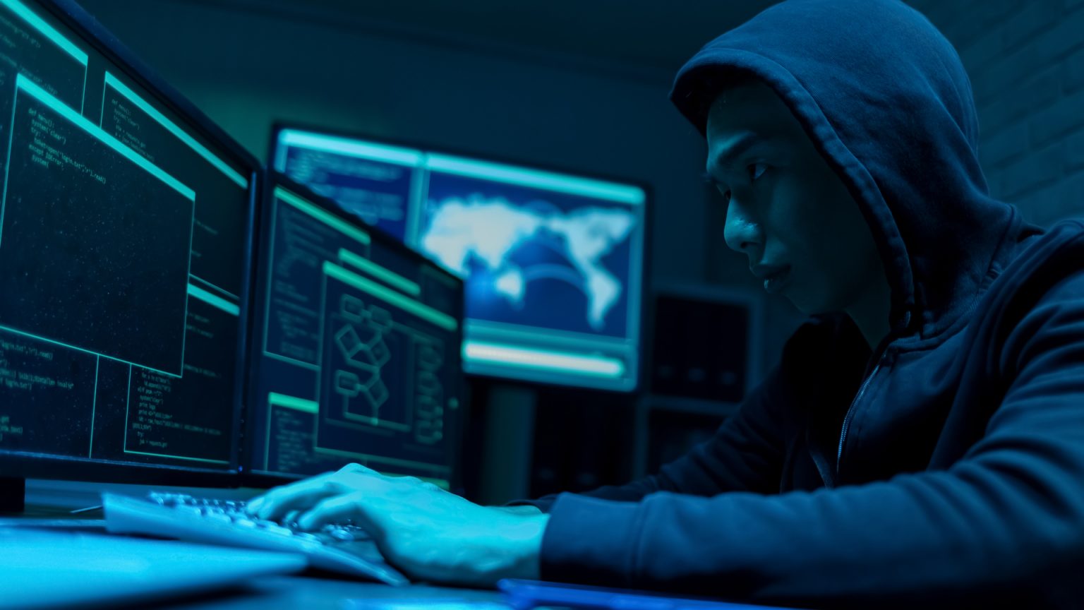 Alcasec, el hacker de 19 años que robó datos del Poder Judicial