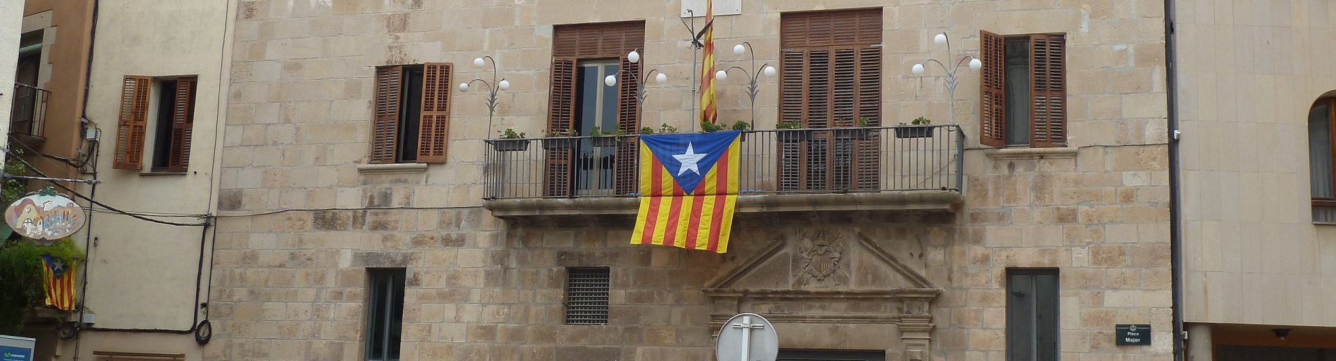 Nos preguntáis por el vídeo de la bandera de España en Tárrega